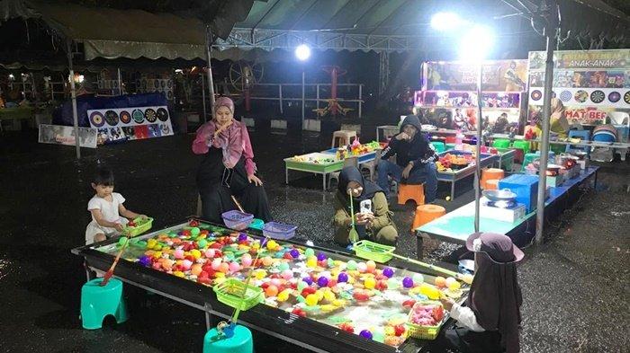 Wisata Kalsel - Wahana Permainan Anak di Bazar Lapangan Murjani, Main ...