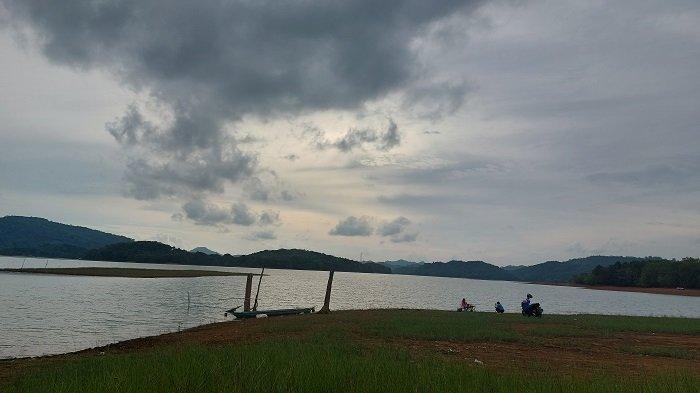 Wisata Kalsel : Murung Batu Laba di Tiwingan Lama Kabupaten Banjar ...