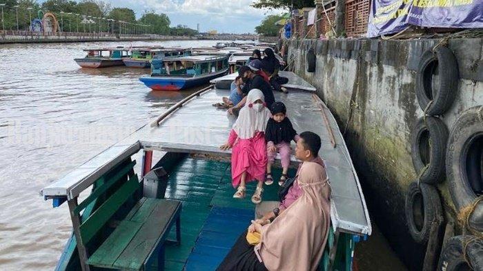 Solar di Eceran Banjarmasin Tembus Rp15 Ribu per Liter, Motoris Kelotok ...