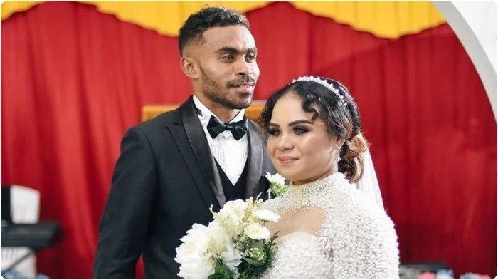 Nikah Berurutan, Dua Pemain Kembar PSM dan Timnas Indonesia Yance-Yakob ...
