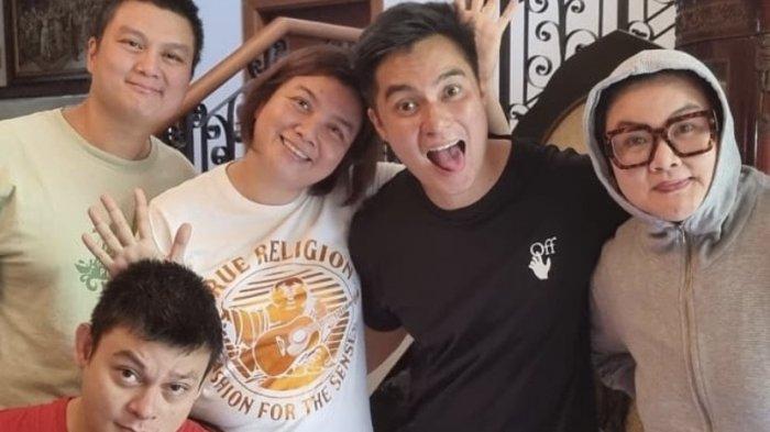 Datangi Baim Wong & Paula Verhoeven, Kakak Kandung Berwajah Mirip Kiano ...