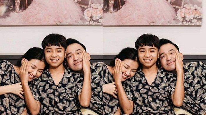 Nasib Betrand Peto di Tengah Isu Kisruh Rumah Tangga Sarwendah dan ... Nasib Betrand Peto di Tengah Isu Kisruh Rumah Tangga Sarwendah dan ...