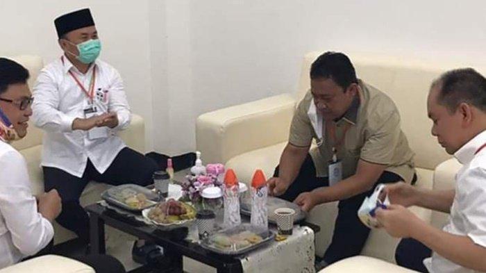 Pilkada Kalteng 2020, Para Calon Gubernur Bersenda Gurau di RSUD Doris ...