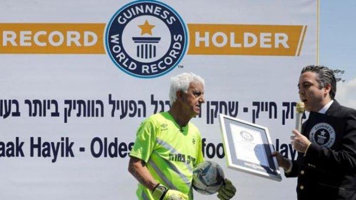Jadi Pemain Tertua dalam Sejarah, Penjaga Gawang Israel Pecahkan Rekor ...