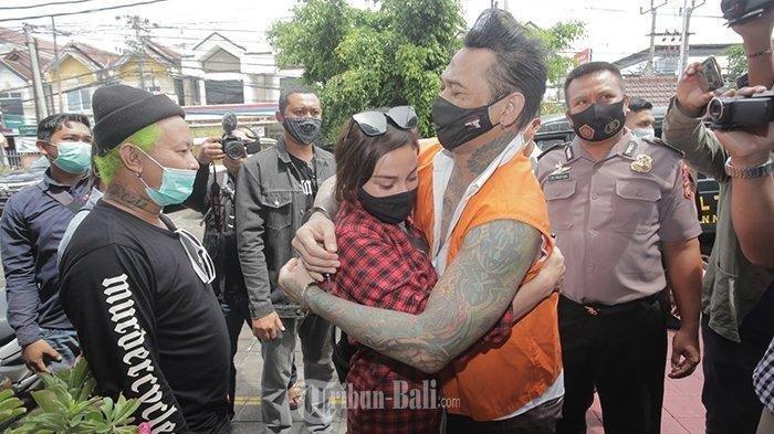 Profil Nora Alexandra, Istri Jerinx SID yang Tangguh ini Unggah Ucapan Menyentuh ...