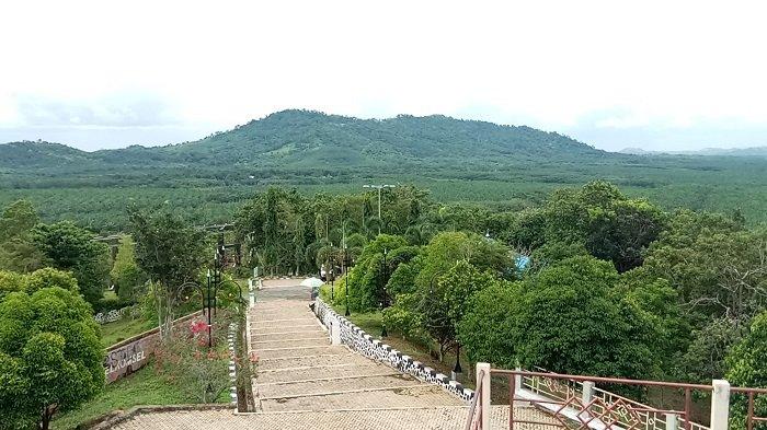 Gunung Kayangan Dipercaya Kotanya Orang Sebelah, Banyak yang Hilir ...