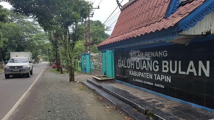 KalselPedia : Kolam Renang Galuh Diang Bulan di Kabupaten Tapin ...
