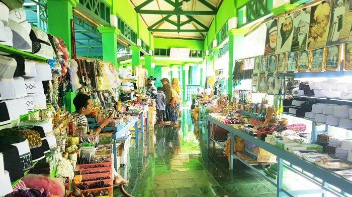 Datu Sanggul Memiliki Kitab Barencong, Makamnya di Tapin Jadi Rute ...