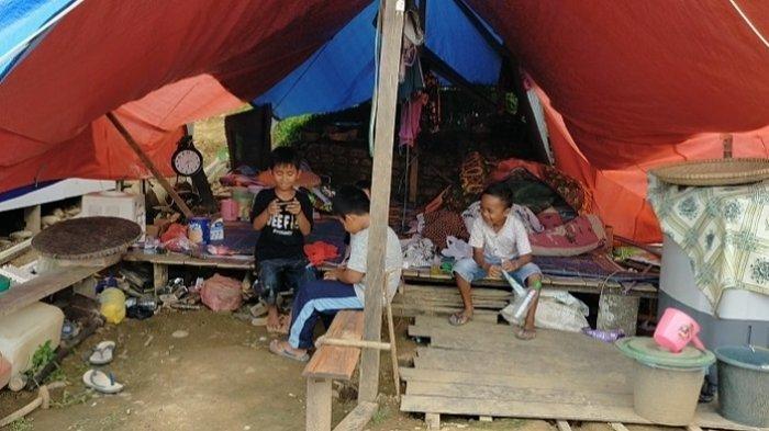 Korban Banjir HST Masih Tinggal di Tenda, Barabai Muda Bangunkan Rumah - Banjarmasinpost.co.id