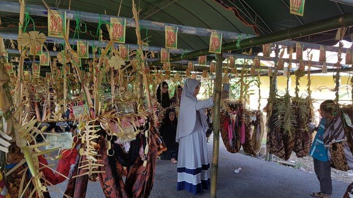 Ini Arti Anyaman Halilipan dan Gegelangan yang Menghiasi Ayunan di ...