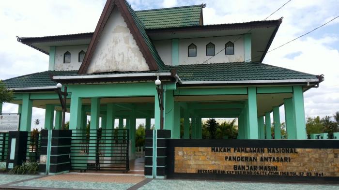 Ingin Tahu Dimana Makam Pangeran Antasari? Di Sinilah Tempatnya ...
