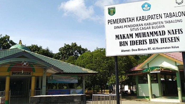 Situs Cagar Budaya Tabalong Makam Syekh Muhammad Nafis, Selalu Ramai ...