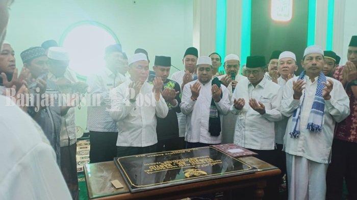 Gubernur Kalteng Sugianto Resmikan Masjid Ar-Rasyid yang Dibangun di ...