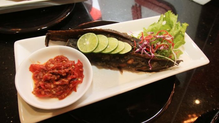 Daging Ikan Beragam Menu di Hotel Ini Lembut dan Gurih ...