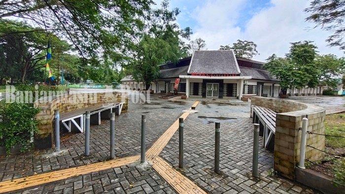 KalselPedia - Uniknya Mess L Banjarbaru, Kerap Dijadikan Lokasi Berfoto ...