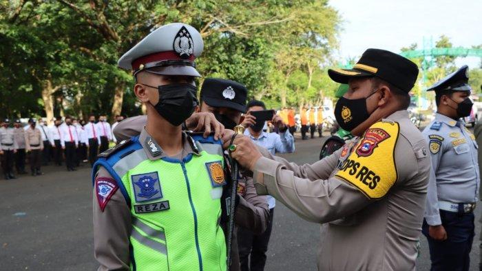 Wujudkan Budaya Tertib Berlalu Lintas, Polres HST Gelar Operasi Kewilayahan Keselamatan Intan ...