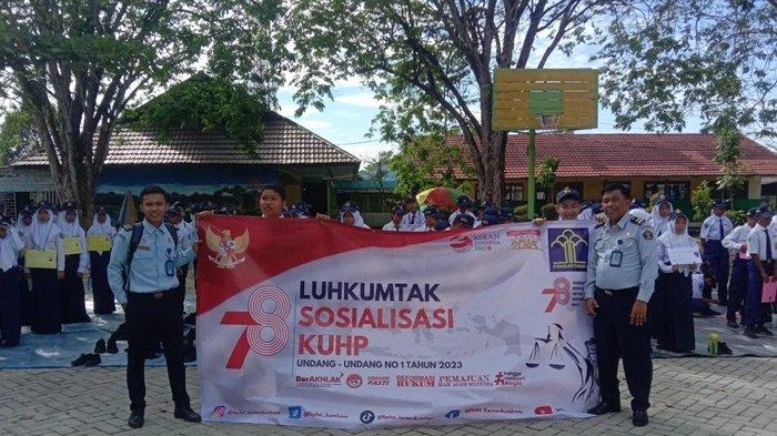 Semarakkan HDKD ke-78, Kanwil Kemenkumham Kalsel Lakukan Penyuluhan Hukum di 7 Sekolah ...