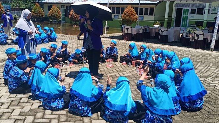 Puluhan Dokter Gigi Serbu SDIT Ihsanul Amal, Gelar Penyuluhan Kesehatan ...