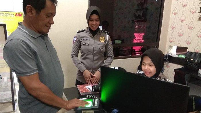 Terapkan Slogan 5 S Untuk Pelayanan, Begini Polwan Cantik di Polres ...