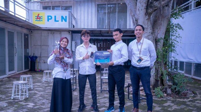 Peserta Lomba Berbalas Pantun PLN UIKL Kalimantan - Banjarmasinpost.co.id