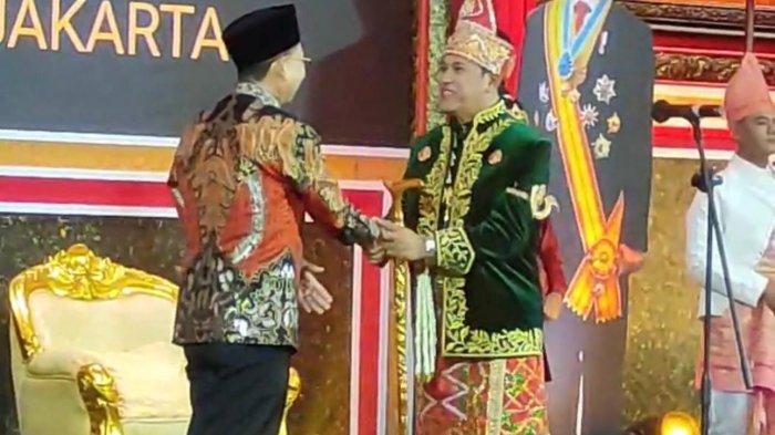 Cevi Yusuf Dinobatkan Jadi Raja Kebudayaan Banjar di Jakarta ...