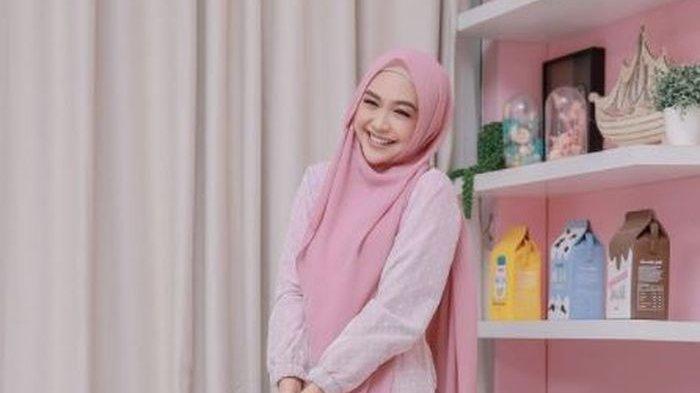 Nazar Ria Ricis saat Channel Yotubenya Sudah Pulih, Istri Teuku Ryan ...