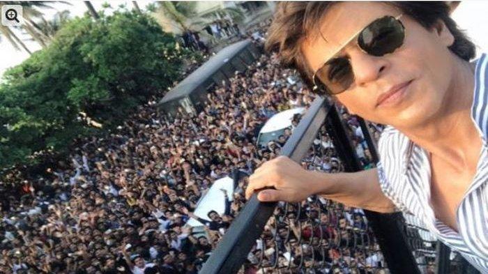 Shah Rukh Khan Jadi Artis Termahal yang Pernah Didatangkan Andrie ...