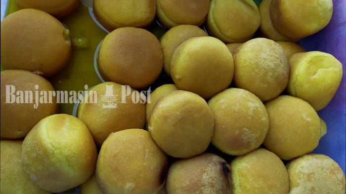 Dibuat Secara Tradisional, Bingka Khas Banjar Tambah Nikmat Rasa dan ...