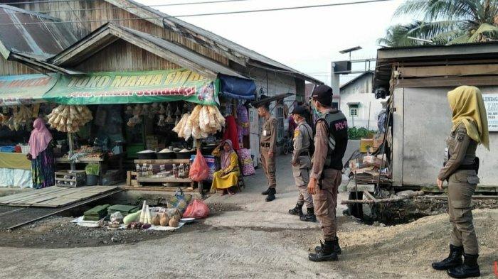 Jualan di Bahu Jalan, Sejumlah PKL di Pasar Modern Adaro Ditertibkan Satpol PP Balangan ...