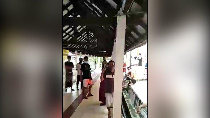 Eks RSUD Hadji Boejasin Pelaihari Sempat Gaduh, Terkait Warga yang ... Eks RSUD Hadji Boejasin Pelaihari Sempat Gaduh, Terkait Warga yang ...