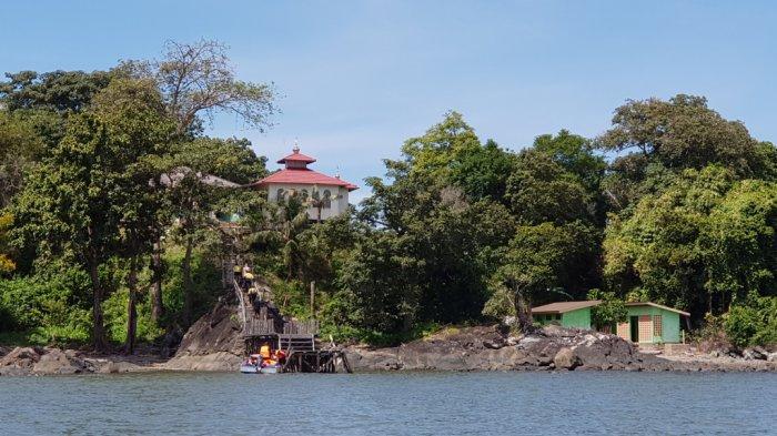 Wisata Kalsel, Pulau Datu Merupakan Tempat Makam Ulama Besar Sekaligus ...