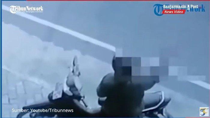 VIDEO HEBOH BANGET-Viral Pria di Batu Todongkan Pistol, Gegara Hampir Kena Serempet ...