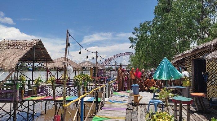 Wisata Kalsel : Okenya Pemandangan di Gusung Rumpiang, Pengunjung Bisa ...