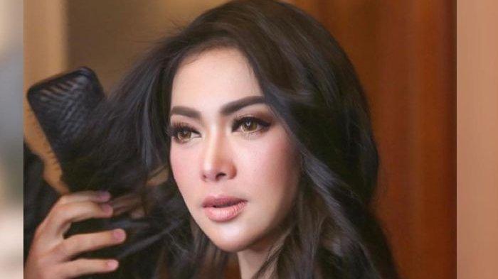Foto Syahrini Masa SMA Tersebar, Perubahan Jelang Pernikahan dengan ...