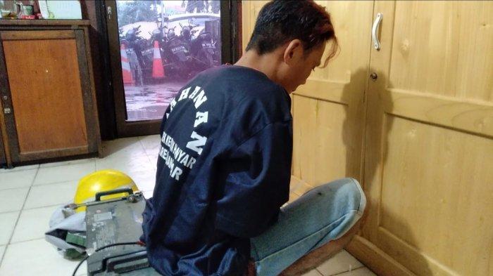 Bermodal Pakaian Mekanik, Maling Aki di Tatah Layap Terpergok Warga ...