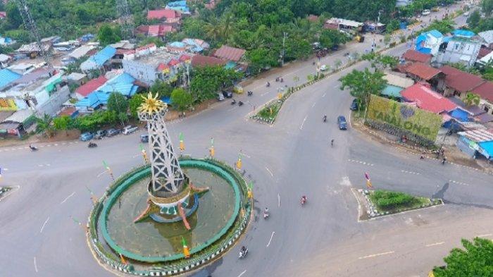 KalselPedia - Arti Lambang Kabupaten Tabalong, Terdapat Mandau & Menara ...