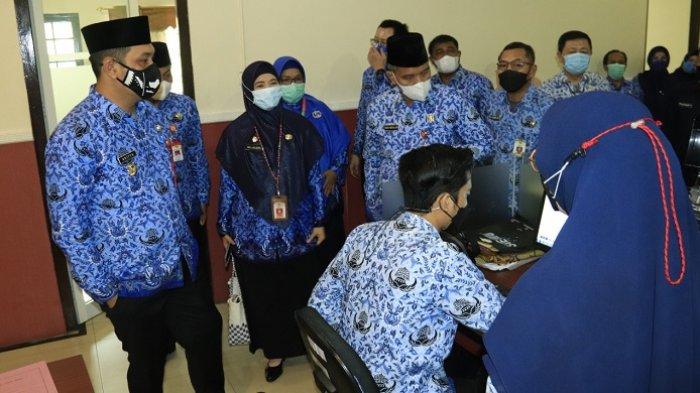 Hari Pertama Masuk Kerja Pasca Libur Lebaran, Wali Kota Banjarbaru Sidak ASN, Hasilnya Begini ...