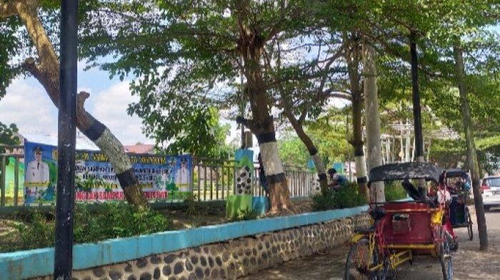 Wisata Kalsel, Taman Siring Joewita HST Jadi Tempat Beristirahat Saat Cuaca Panas ...