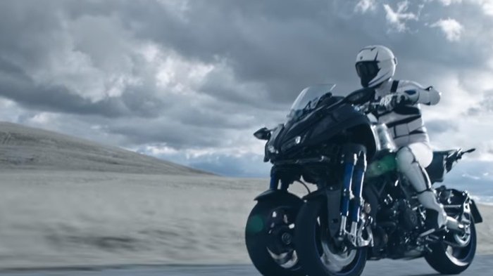 Yamaha Rilis Motor Sport Roda 3, Tampilannya Garang Bro ...