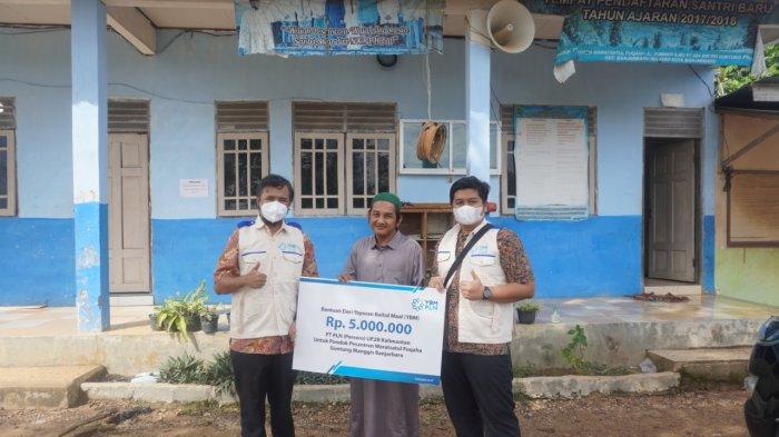 PLN UP2B Kalimantan Salurkan Bantuan ke Sekolah dan Ponpes di Kalsel - Banjarmasinpost.co.id