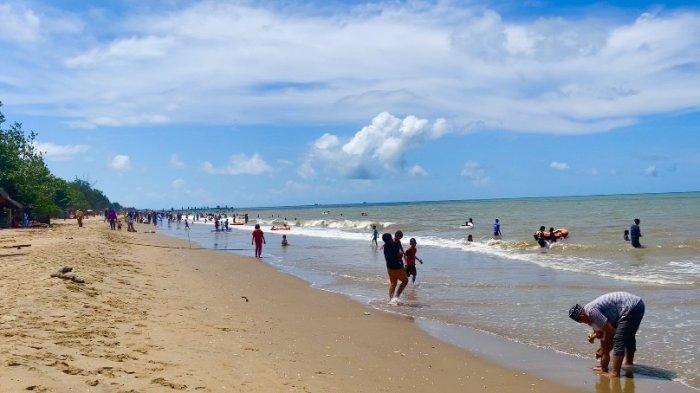 Travel Kalsel - Pantai Asmara Jorong Tala, Destinasi Favorit Menikmati ...