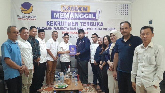 BREAKING NEWS! Fauzi Desviandy Ikut Ambil Formulir Bacawalkot Cilegon ...