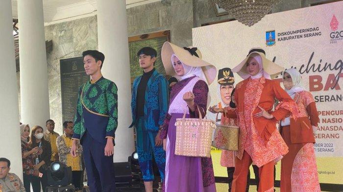 Dipamerkan Kang Nong, Ini 12 Motif Batik Khas Kabupaten Serang yang ...