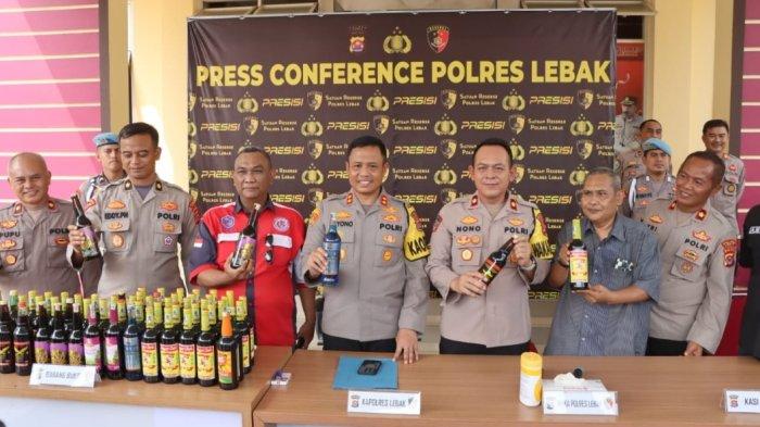 Polres Lebak Sita 1.800 Botol Miras - Tribunbanten.com
