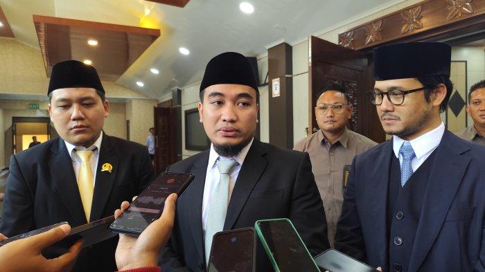 Robinsar-Fajar Berpotensi Tidak Jadi Dilantik 6 Februari 2025, Ini ...