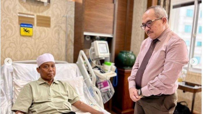 Masih Dirawat di Singapura, Kondisi Ustaz Dasad Latif Diungkap Sang Adik, Sakit Apa?: 'Susah ...
