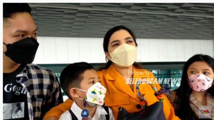 Ashanty Rayakan Lebaran di Singapura, Istri Anang Hermansyah Fokus ...