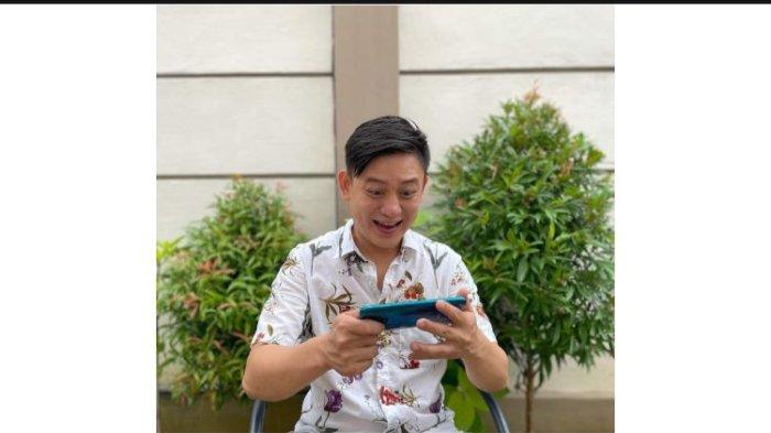 Ustaz Derry Dampingi Food Vloger Bobon Santoso Mualaf, Terungkap Momen ...