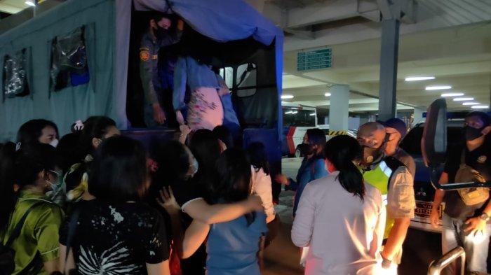 Sejumlah Terapis Delta Spa Serpong Pingsan Usai Digerebek Polisi, Izin ...