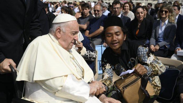 Pemerintah dan Paus Fransiskus Akan Buat Kesepakatan saat Datang ke Indonesia - Tribunbanten.com